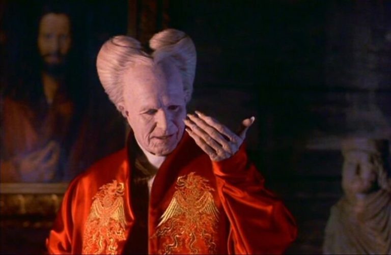 Drácula | Conheça as origens do vampiro mais FAMOSO da história!
