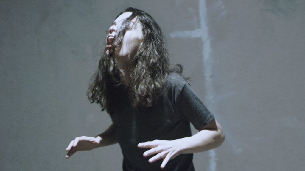 Reality show EXTREMO no trailer do terror 'Human Zoo'; Assista ...