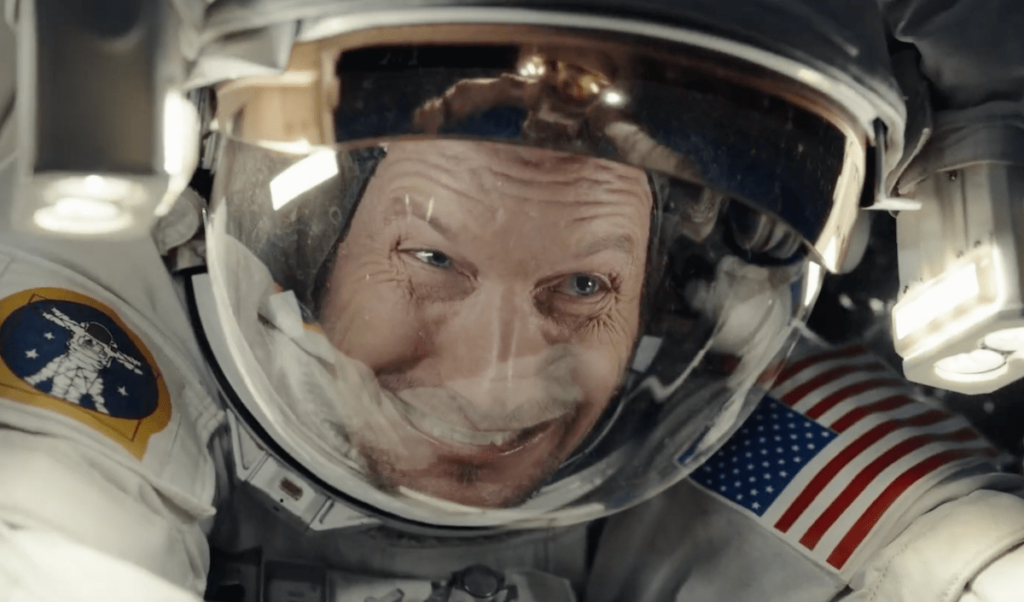 Moonfall: Ameaça Lunar - Filme | CinePOP