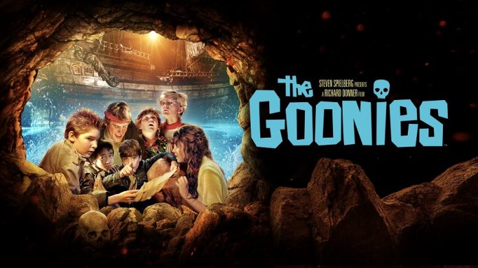 ‘Os Goonies 2’: Ke Huy Quan quer Steven Spielberg como roteirista da ...
