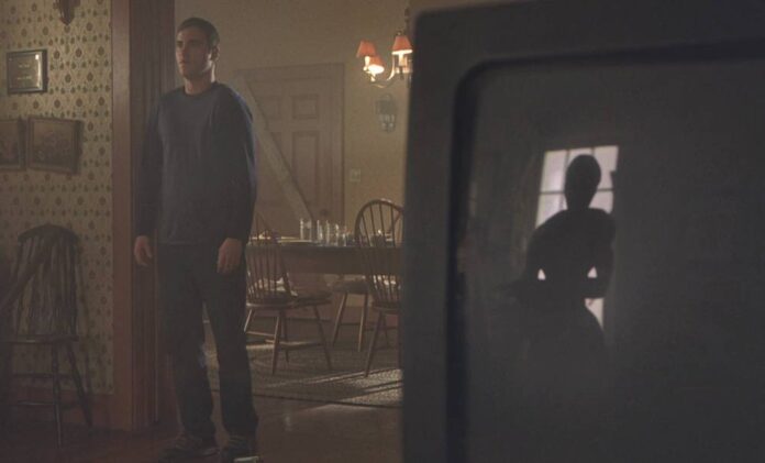 Curiosidades | ‘Sinais’, clássico filme de M. Night Shyamalan, completa ...