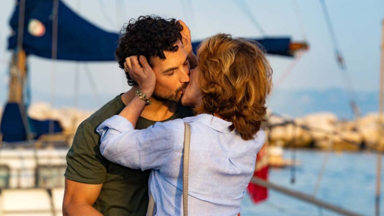 ‘Deceitful Love’: Romance da Netflix com ator de ‘Grey’s Anatomy’ ganha ...