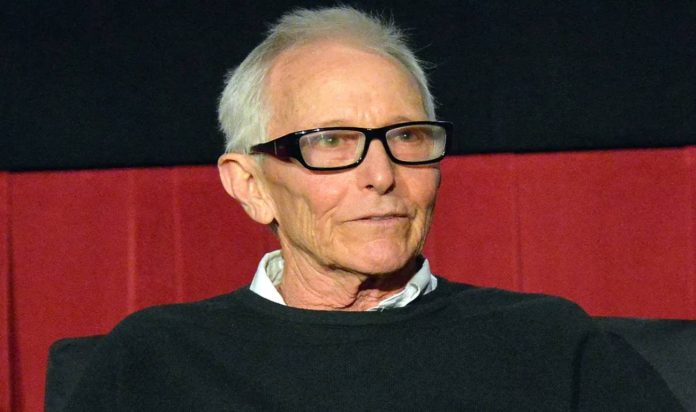 Jim Abrahams, cineasta de Corra que a Polícia Vem Aí, falece aos 80 anos